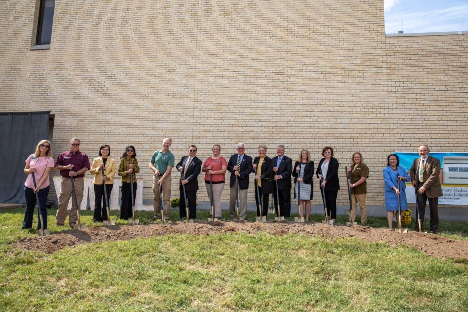 Photo gallery: MU hosts groundbreaking for Veterinary Medical ...