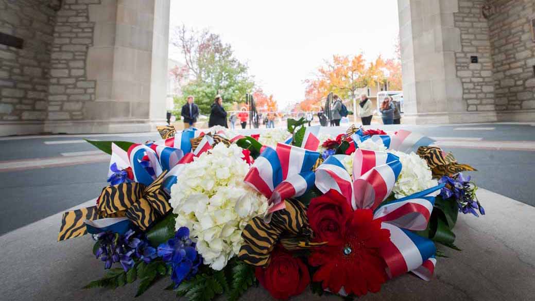 MEDIA ADVISORY: MU hosts Veterans Day wreath-laying ceremony to honor those who serve // Show Me ...